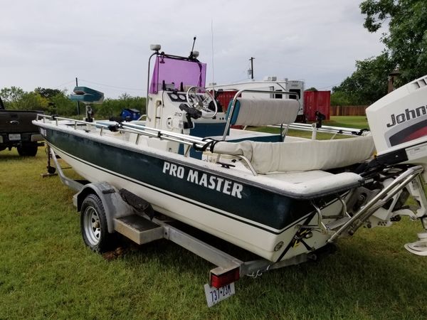 21' Pro Master Center Console Bay Boat for Sale in Adkins, TX - OfferUp
