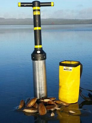 Clamhawk -Razor Clam Gun for Sale in SKOK, WA - OfferUp