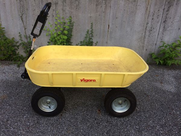 Vigoro Dumping Garden Cart | Fasci Garden