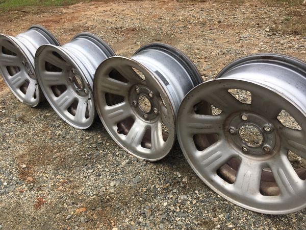 Ford Ranger 15 Inch Wheels for Sale in Greensboro, NC - OfferUp