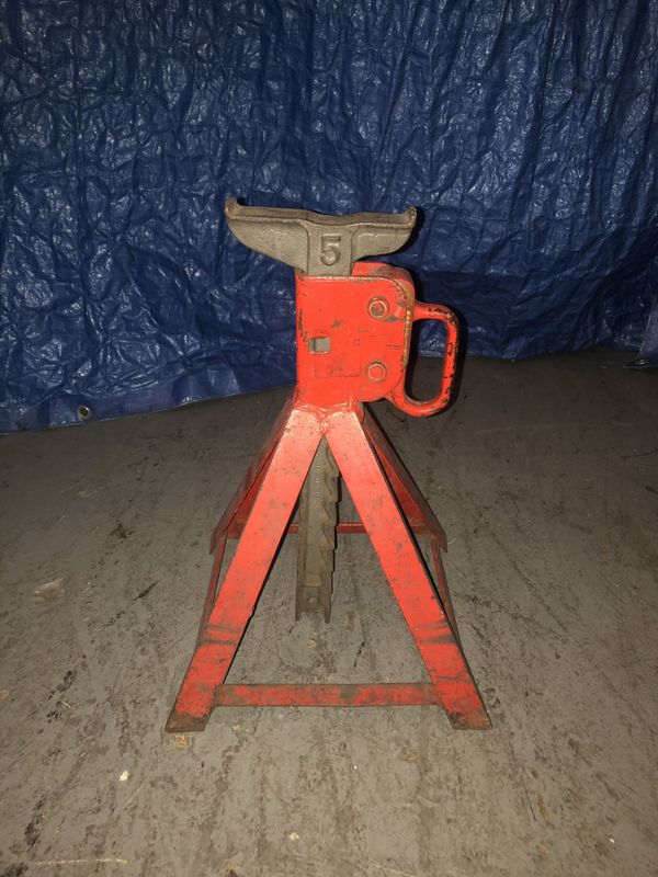 5 ton jack stand for Sale in Washington, DC - OfferUp