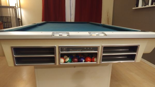 Vintage 1960's Brunswick Celebrity pool table for Sale in Bonney Lake ...