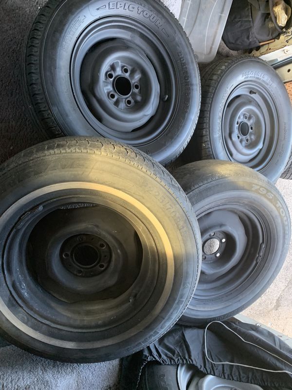 4 Stock Rims 4 came Off A 1968 Mustang 5x4 1 2 Bolt Pattern For Any Full Size Ford For Sale 4-stock-rims-4-came-off-a-1968-mustang-5x4-1-2-bolt-pattern-for-any-full-size-ford-for-sale