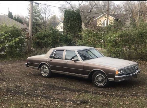 84 chevy caprice for Sale in Forest Park, IL - OfferUp