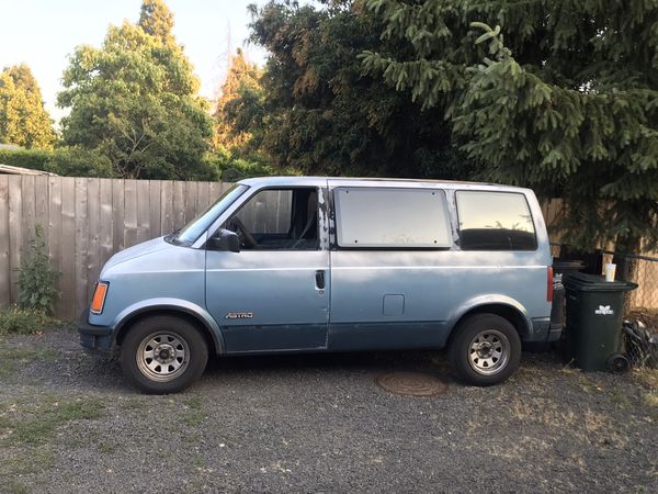 1986 Chevy Astro for Sale in Springfield, OR - OfferUp