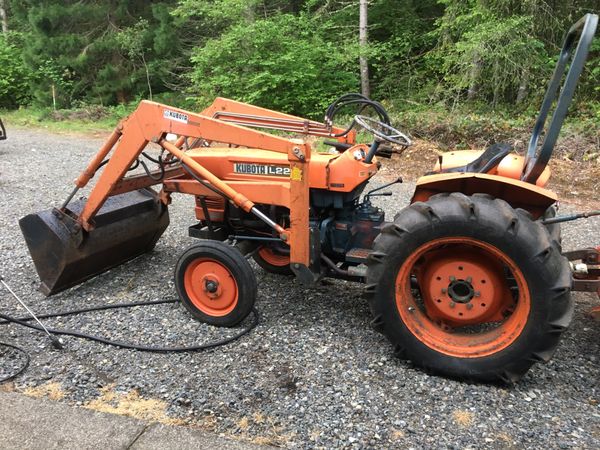 Kubota L225 Tractor with loader for Sale in Lacey, WA - OfferUp