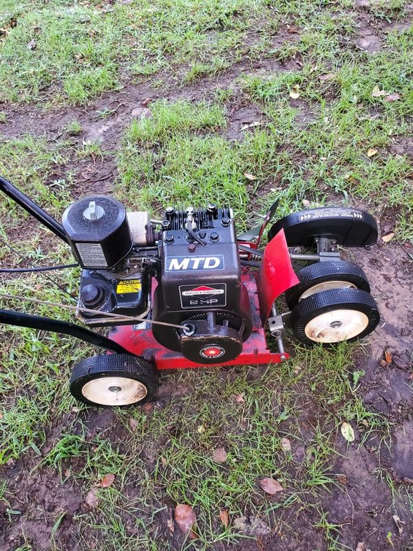 MTD lawn edger 2 Hp by Briggs & Stratton for Sale in Crowley, TX - OfferUp