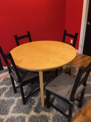 New and Used Kitchen table chairs for Sale - OfferUp