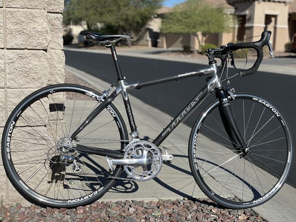 Titus Modena Carbon Fiber/Aluminum Road Bike for Sale in Phoenix, AZ ...