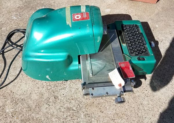 Automark 7700 DOG TAG EMBOSSING METAL STAMPING MACHINE For Sale In automark-7700-dog-tag-embossing-metal-stamping-machine-for-sale-in