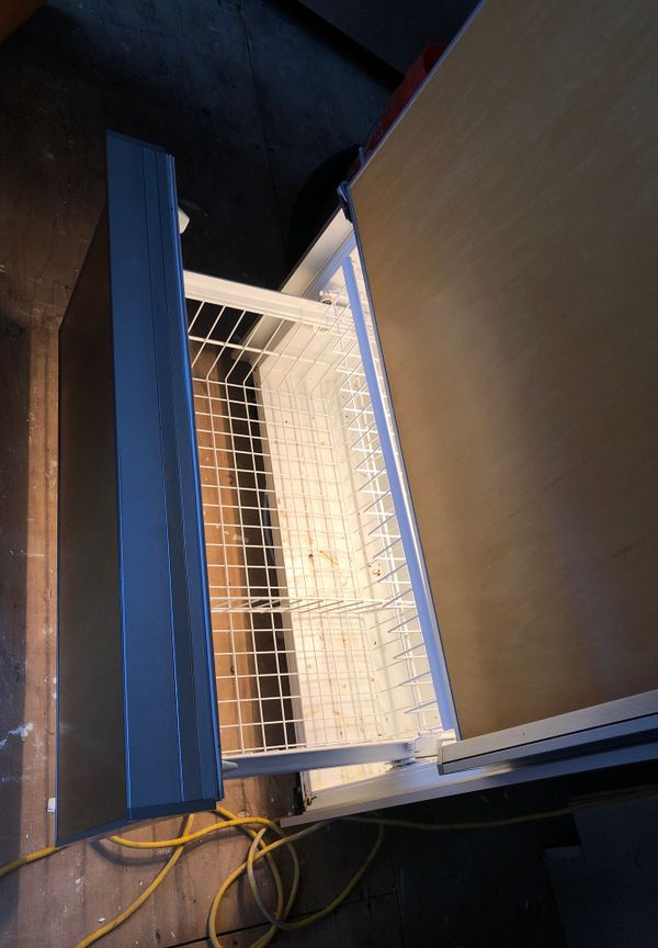 Sub-Zero 550 Refrigerator/freezer for Sale in Redmond, WA - OfferUp