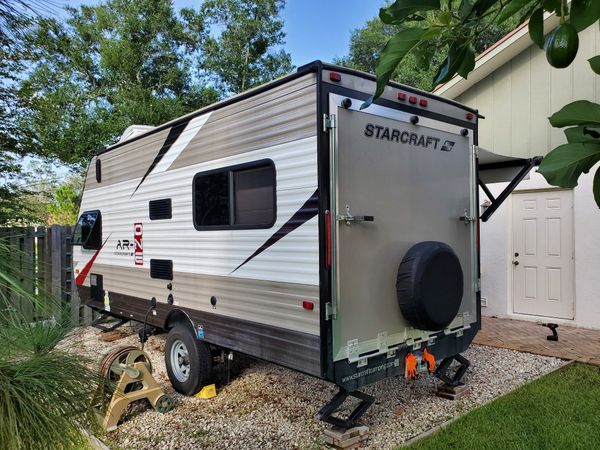 Toy Hauler RV 17 ft Starcraft AR-ONE 17TH Camper for Sale in Wellington ...