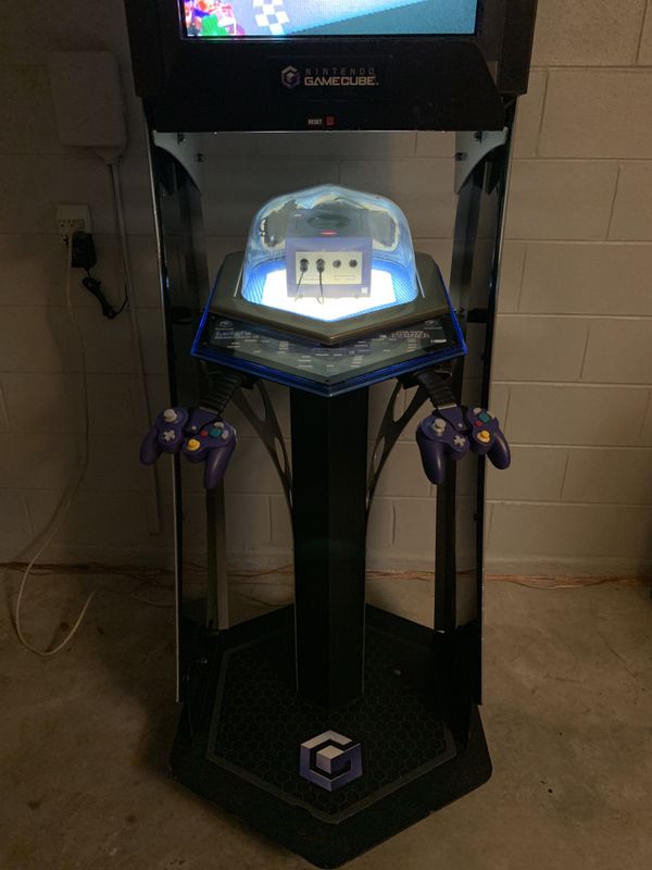 Nintendo GameCube Store Display Kiosk for Sale in Orlando, FL - OfferUp