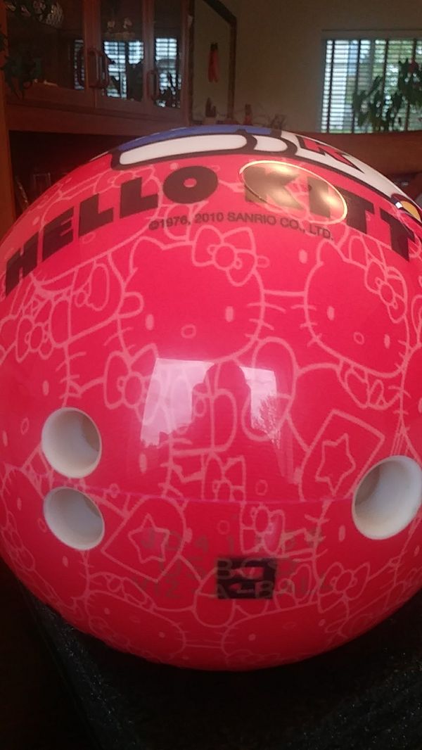 Hello Kitty bowling ball with matching bag for Sale in Marysville, WA ...