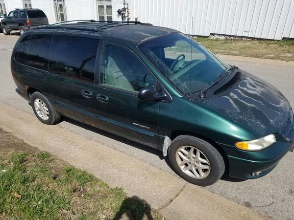 98 dodge grand caravan for Sale in East Carondelet, IL - OfferUp