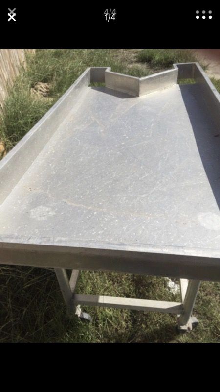 Custom Aluminum Ceawfish Sorting Table $750 for Sale in Porter, TX ...