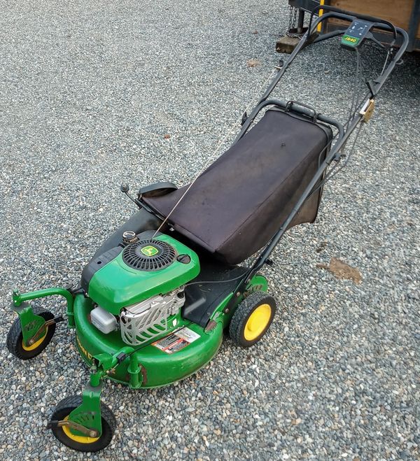 John Deere js40 commercial mower self-propelled for Sale in Quilcene ...