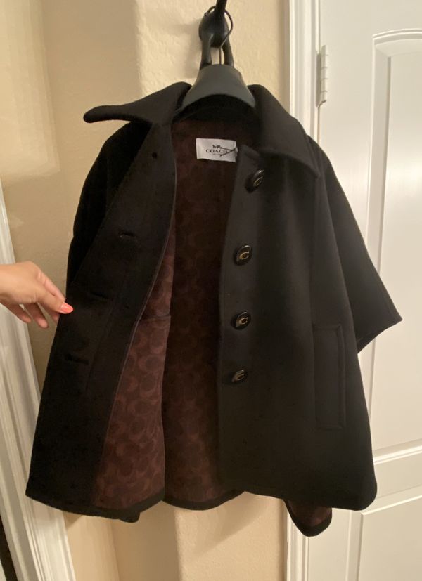 Coach SHORT CAPE / Coat BLACK for Sale in Katy, TX - OfferUp