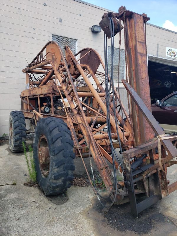 Lull Forklift - Model 400 for Sale in Norfolk, VA - OfferUp