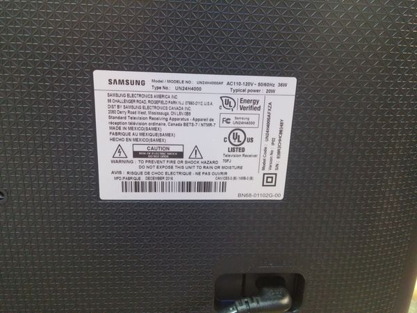 Samsung 24" LED 720p 60Hz HDTV Model# UN24H4000AF for Sale in Chicago ...