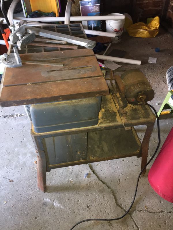 Vintage 1950s craftsman table saw with accessories does work but need ...