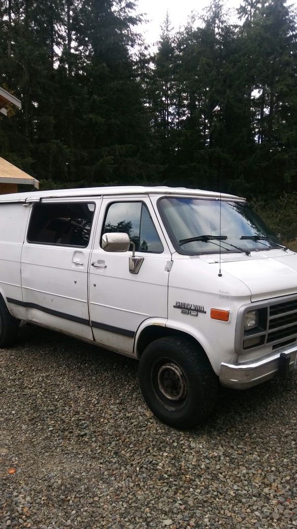 '96 Chevy van-C30, v8, 1 ton for Sale in Everett, WA - OfferUp
